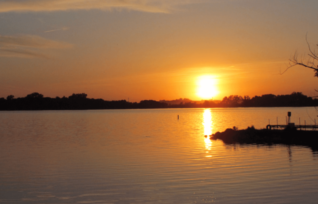 Lakes & Beaches of the Iowa Great Lakes | Vacation Okoboji